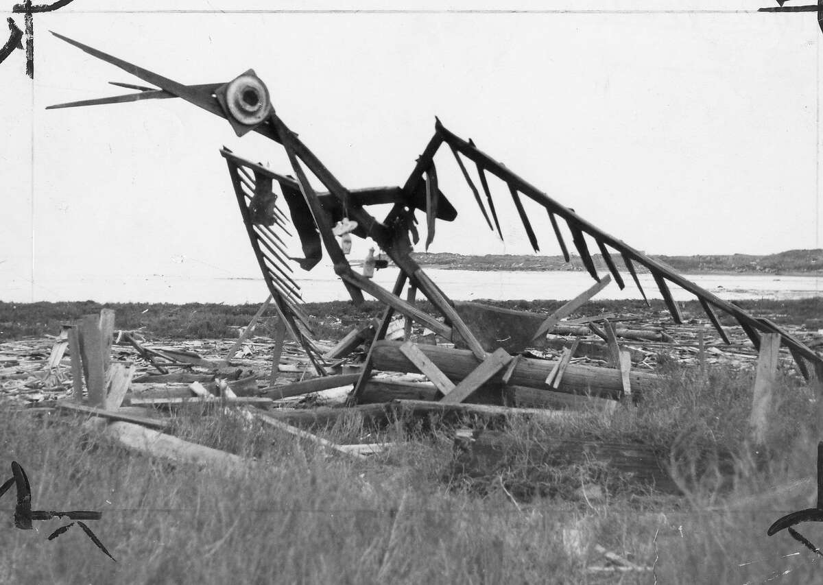 Remembering Emeryville’s mudflat art — and why the mud won out