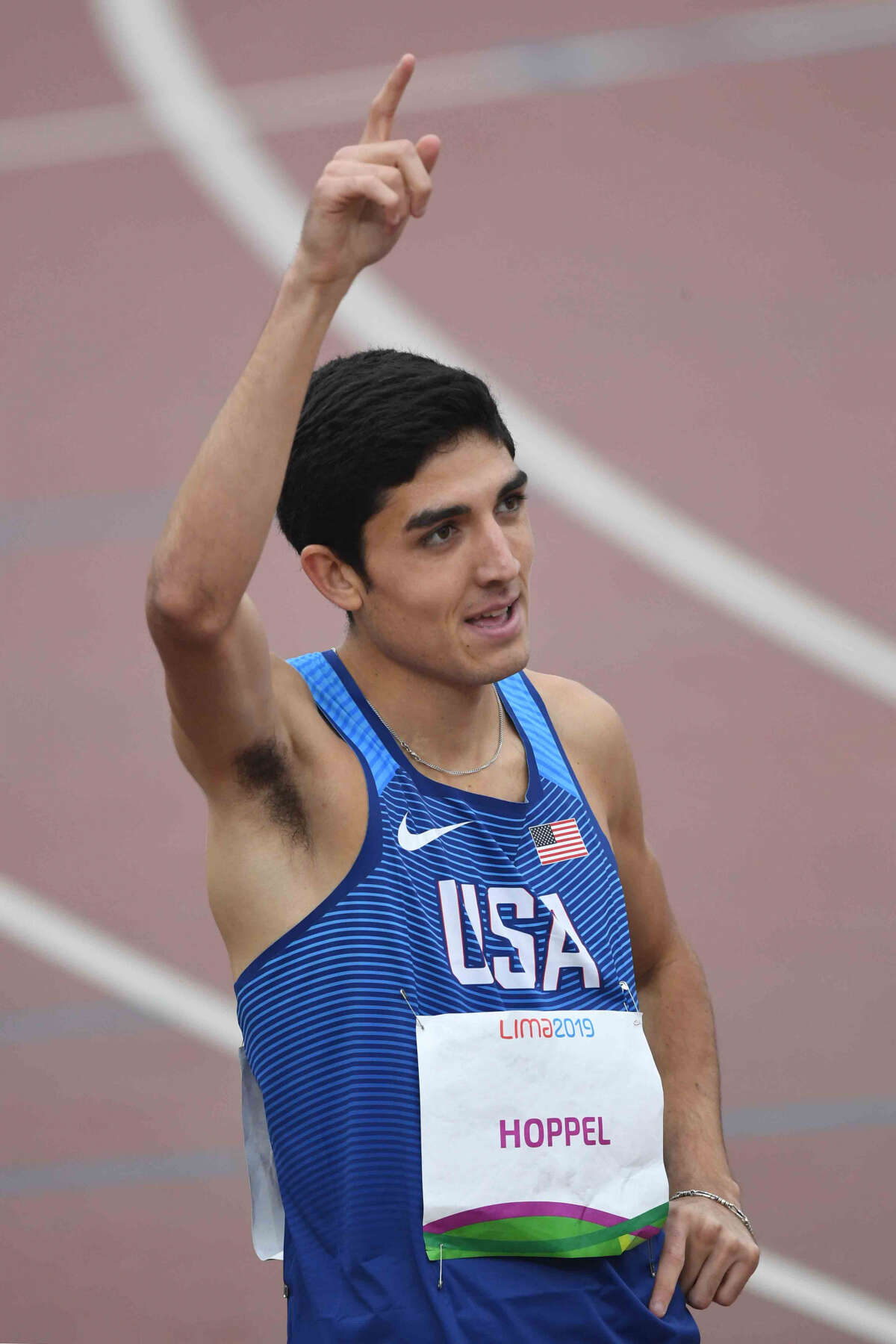 TRACK: Hoppel wins 800 semi heat at Pan Am Games