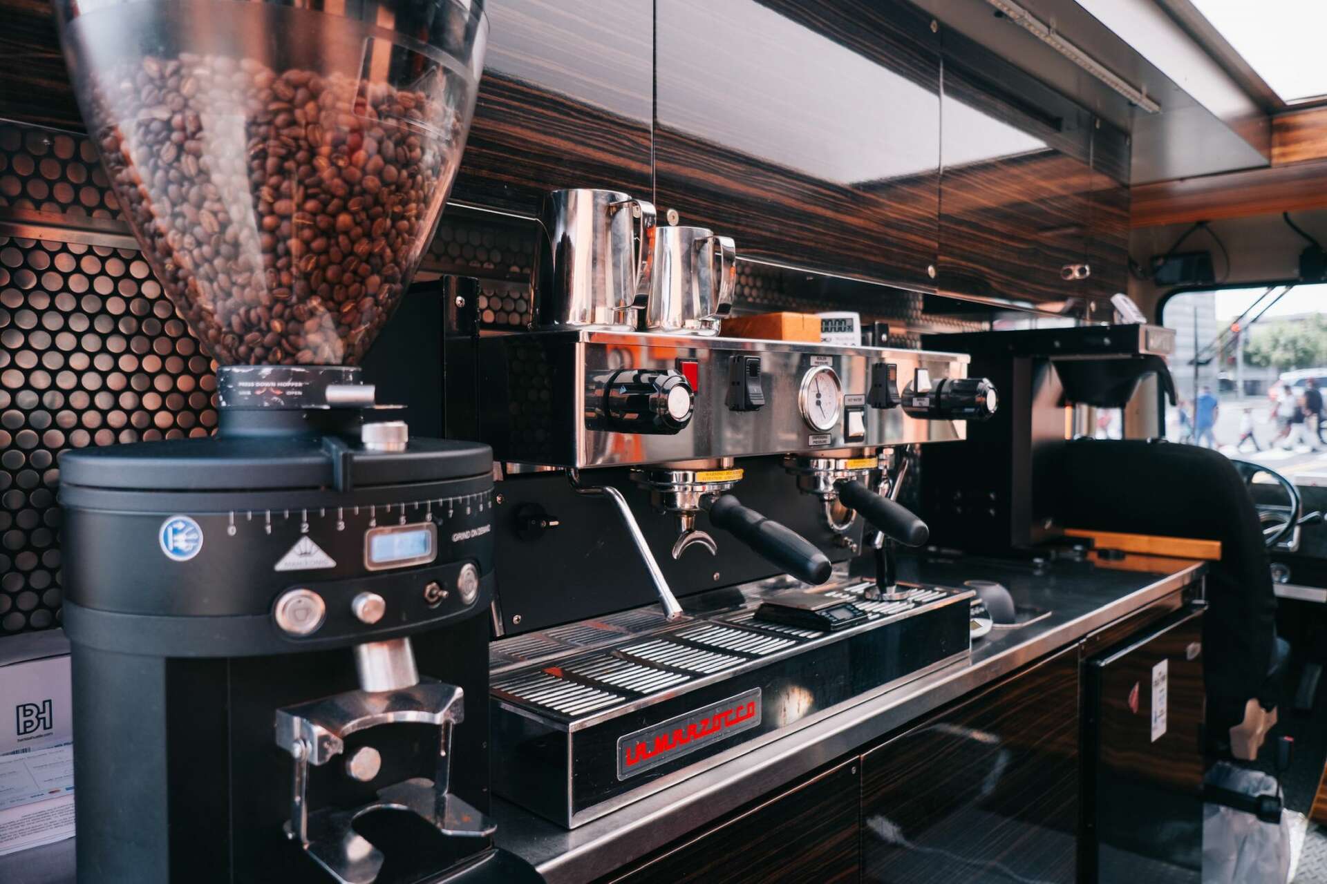 Highwire Coffee converts '80s Chronicle delivery truck into coffee on ...