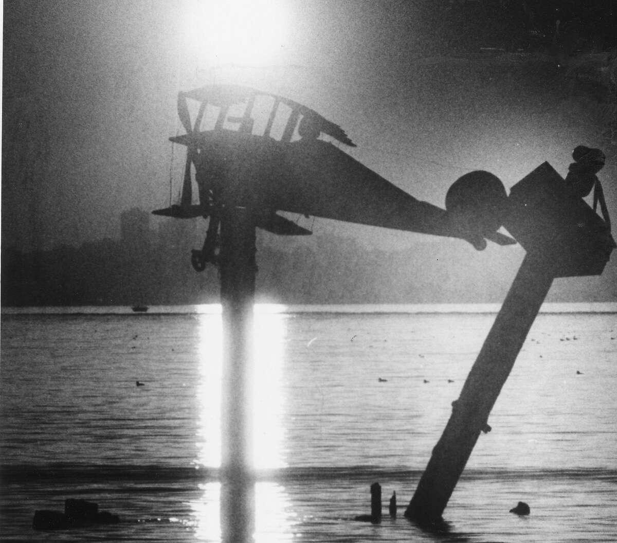 Remembering Emeryville’s mudflat art — and why the mud won out