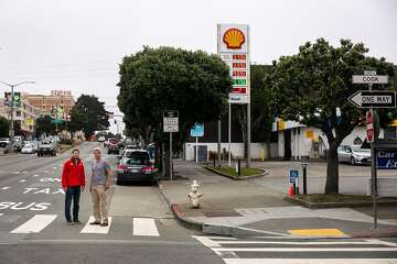 Gas station sleuths put SF’s red-paint transit lanes on hold