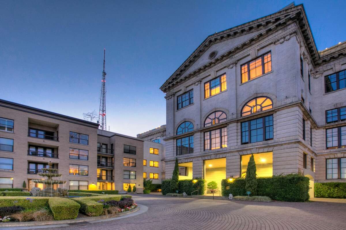 Historic Queen Anne condo in converted high school is $545K