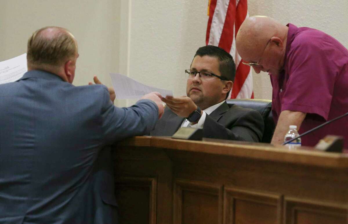 Castle Hills mayor hopes election brings ‘finality’ to council unrest