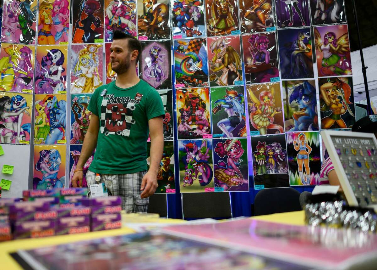 Local bronies mourn the loss of BronyCon, the nation's largest 'My ...
