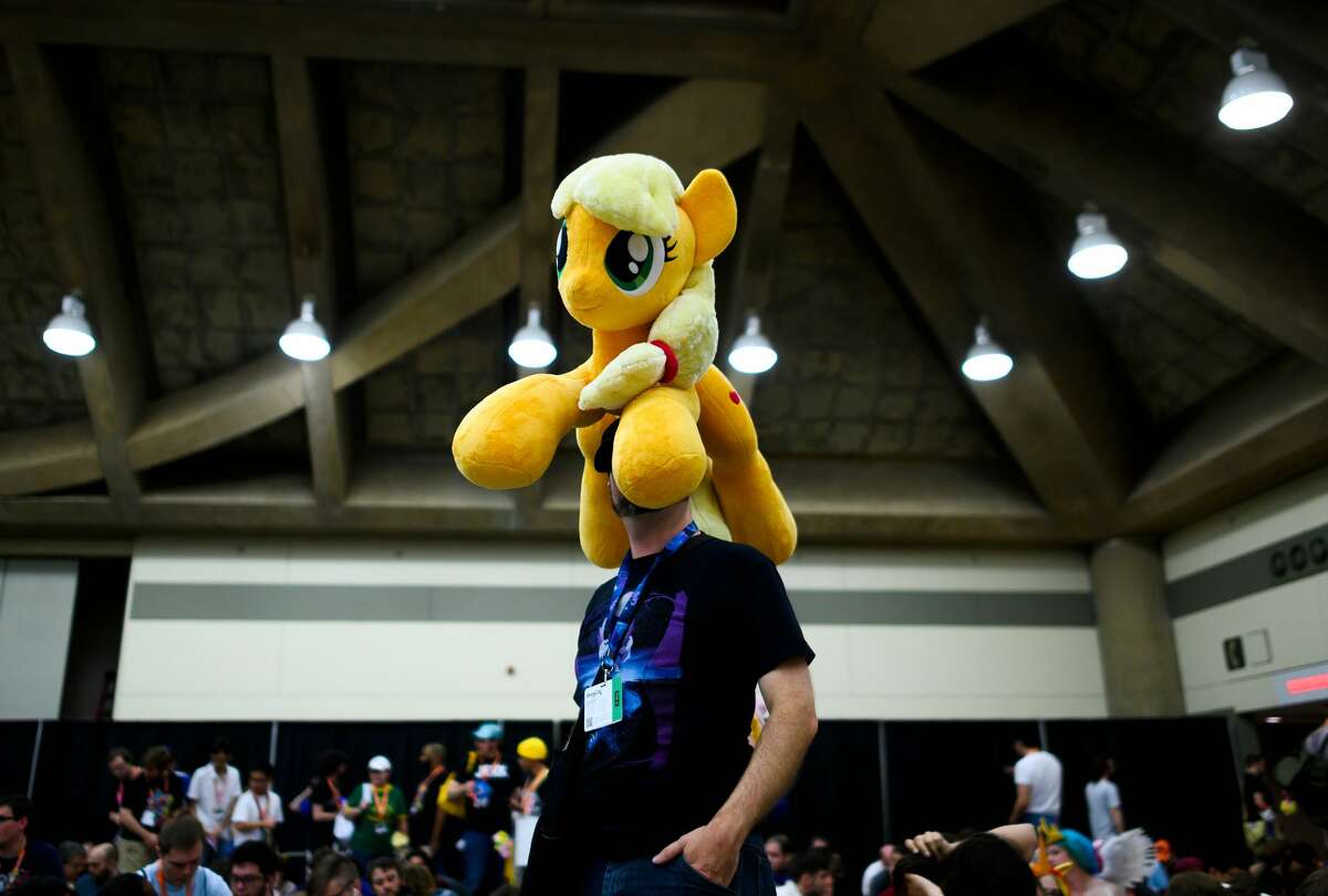 Local bronies mourn the loss of BronyCon, the nation's largest 'My ...