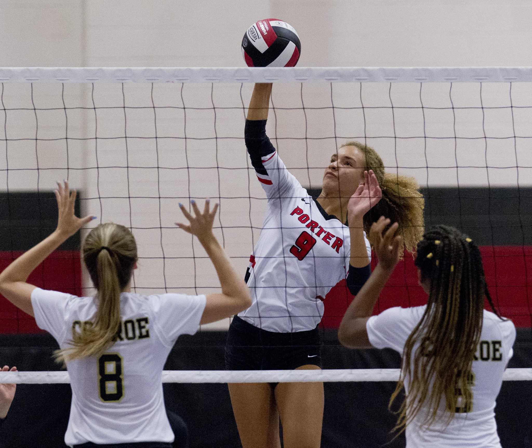VOLLEYBALL: Porter looking to end playoff hiatus