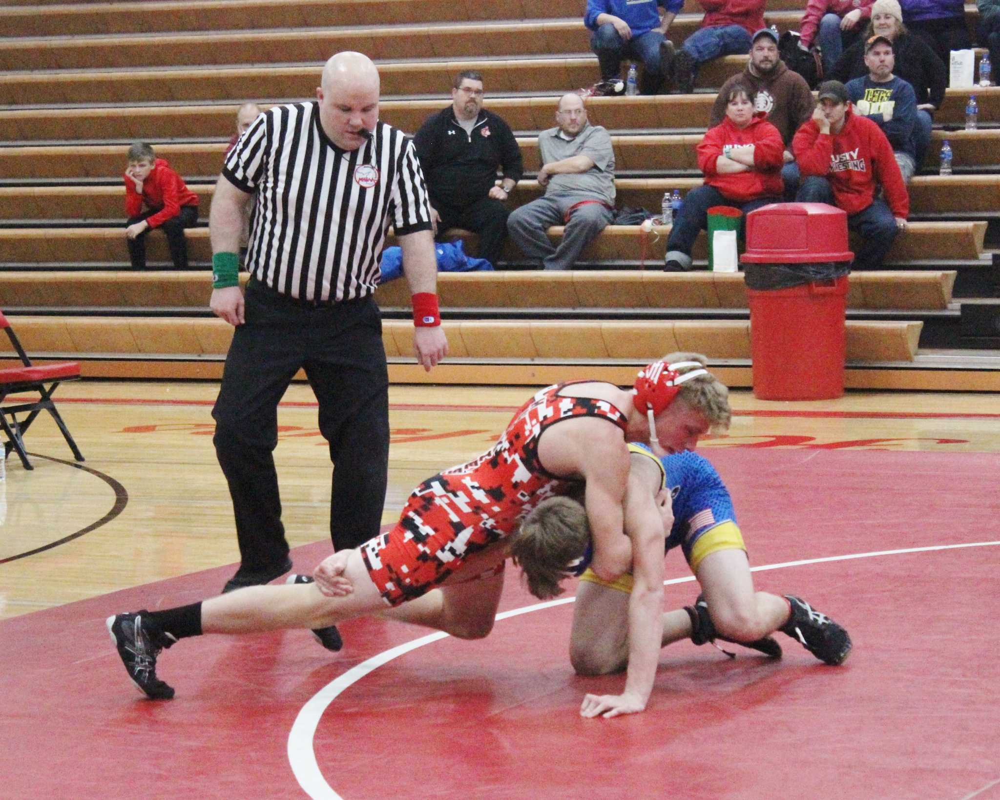 Benzie Central wrestlers win seven medals at Escanaba