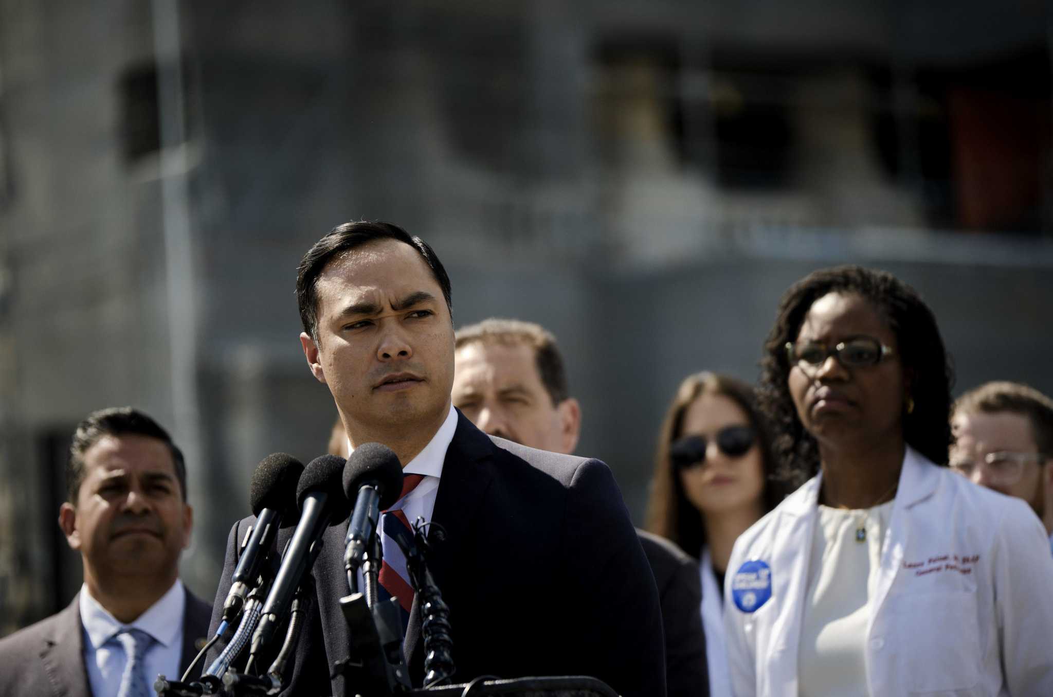 Congressman Joaquin Castro talks about the tweet