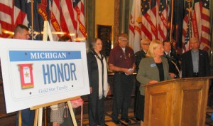 Gold star license plates to honor fallen heroes