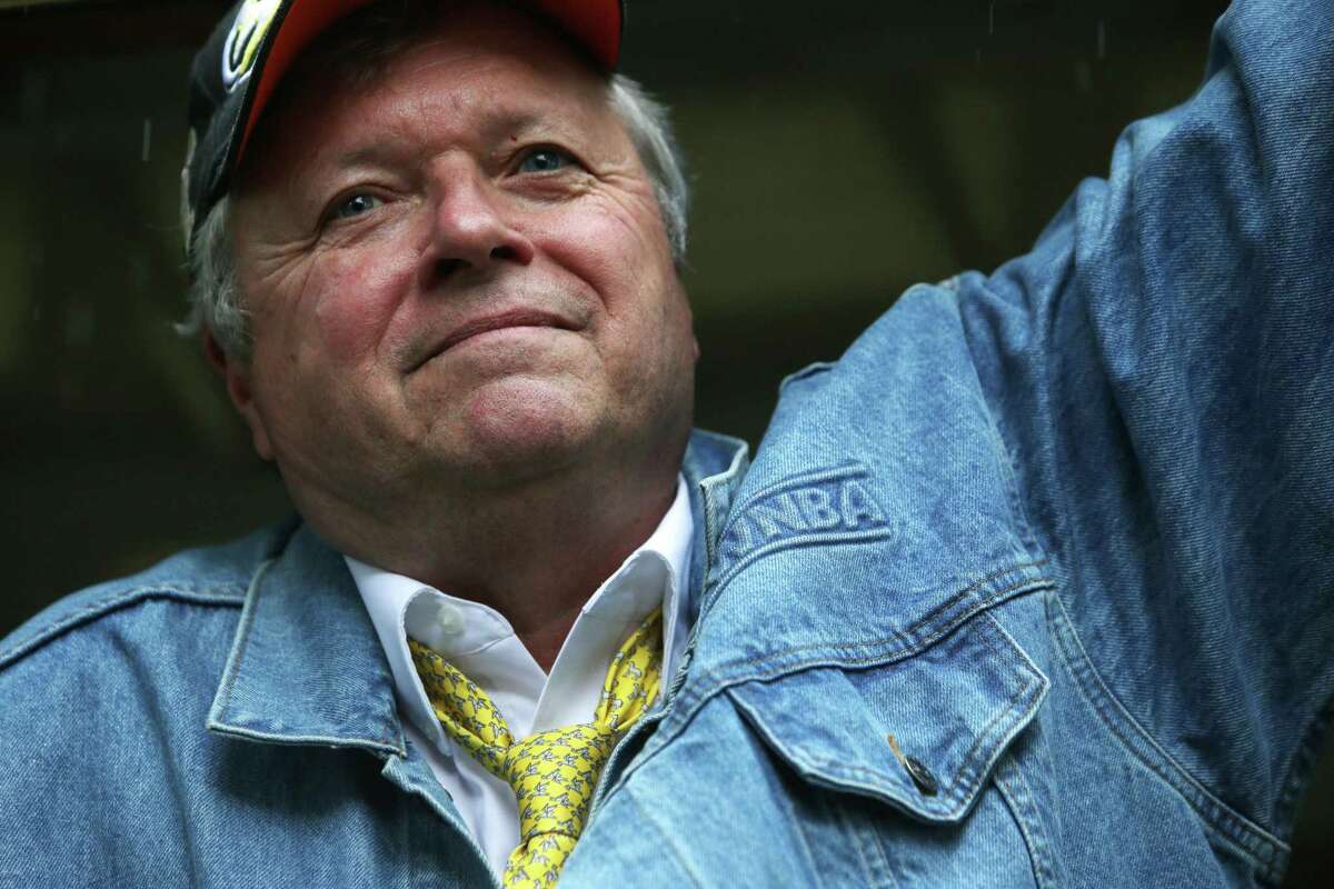 Cancer awareness night at Mohegan Sun Arena hits home for visiting ...