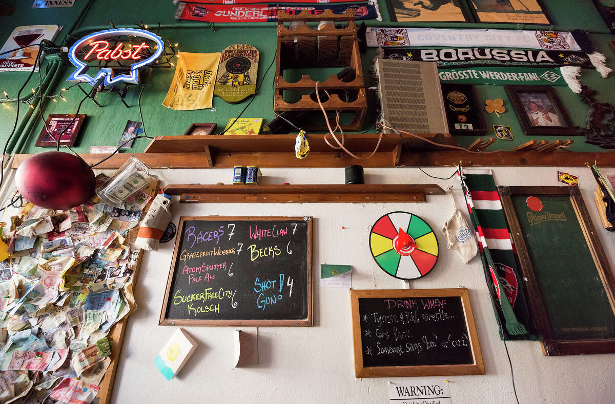 Here’s what it’s like working at SF’s smallest bar. It involves a bathtub.