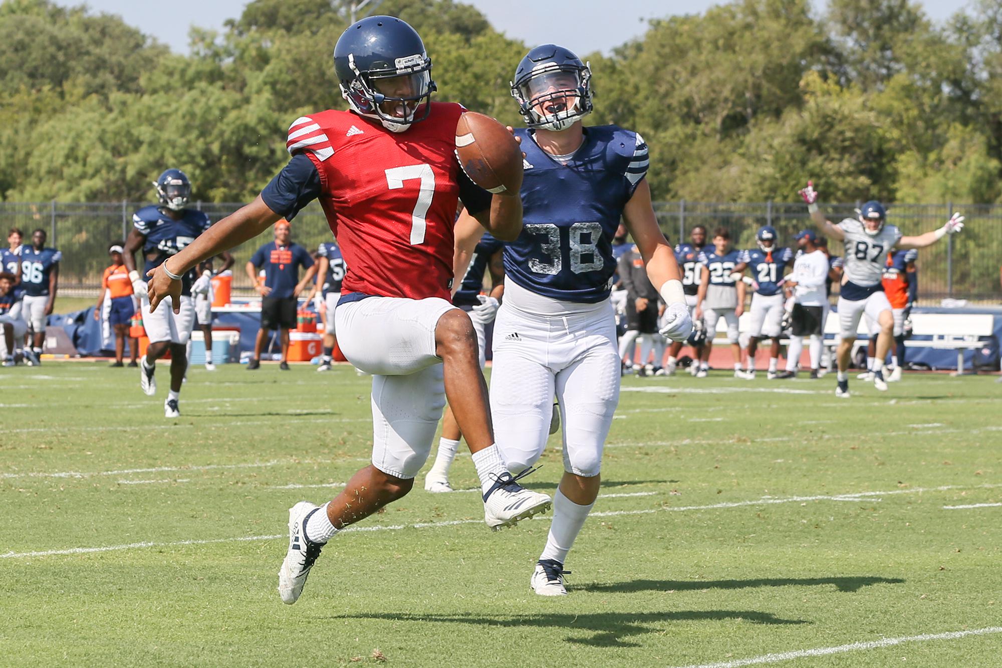 Frank Harris continues to shine as UTSA holds open practice