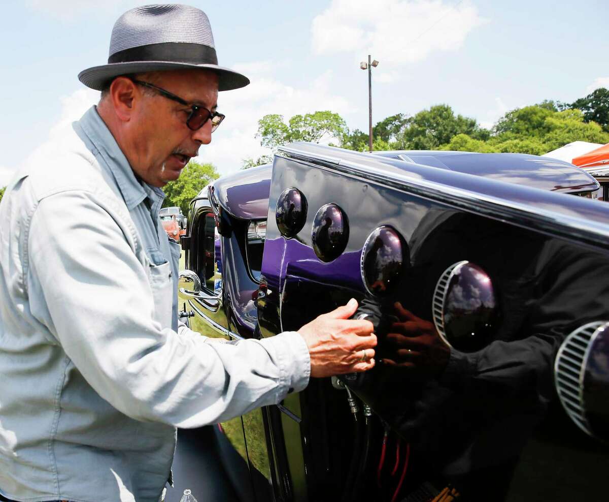 Sunshine, barbecue and lowriders — Houston car aficionados meet up at ...