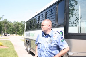 Inmates arrive at GEO prison