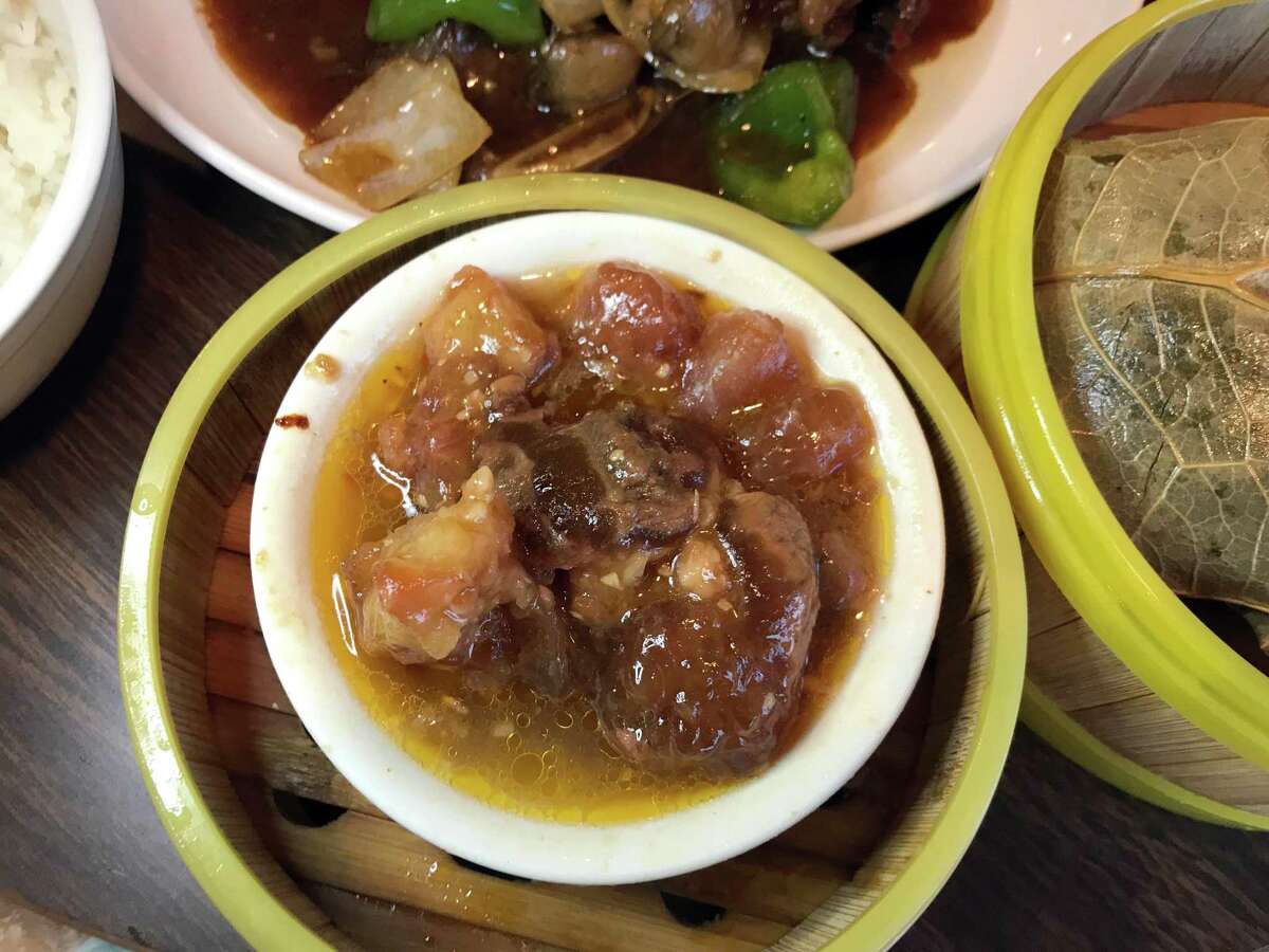 Review: Dim Sum Oriental Cuisine a Chinese dim sum restaurant ...