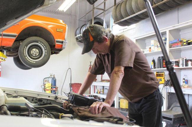 Lake residents open auto shop in Evart