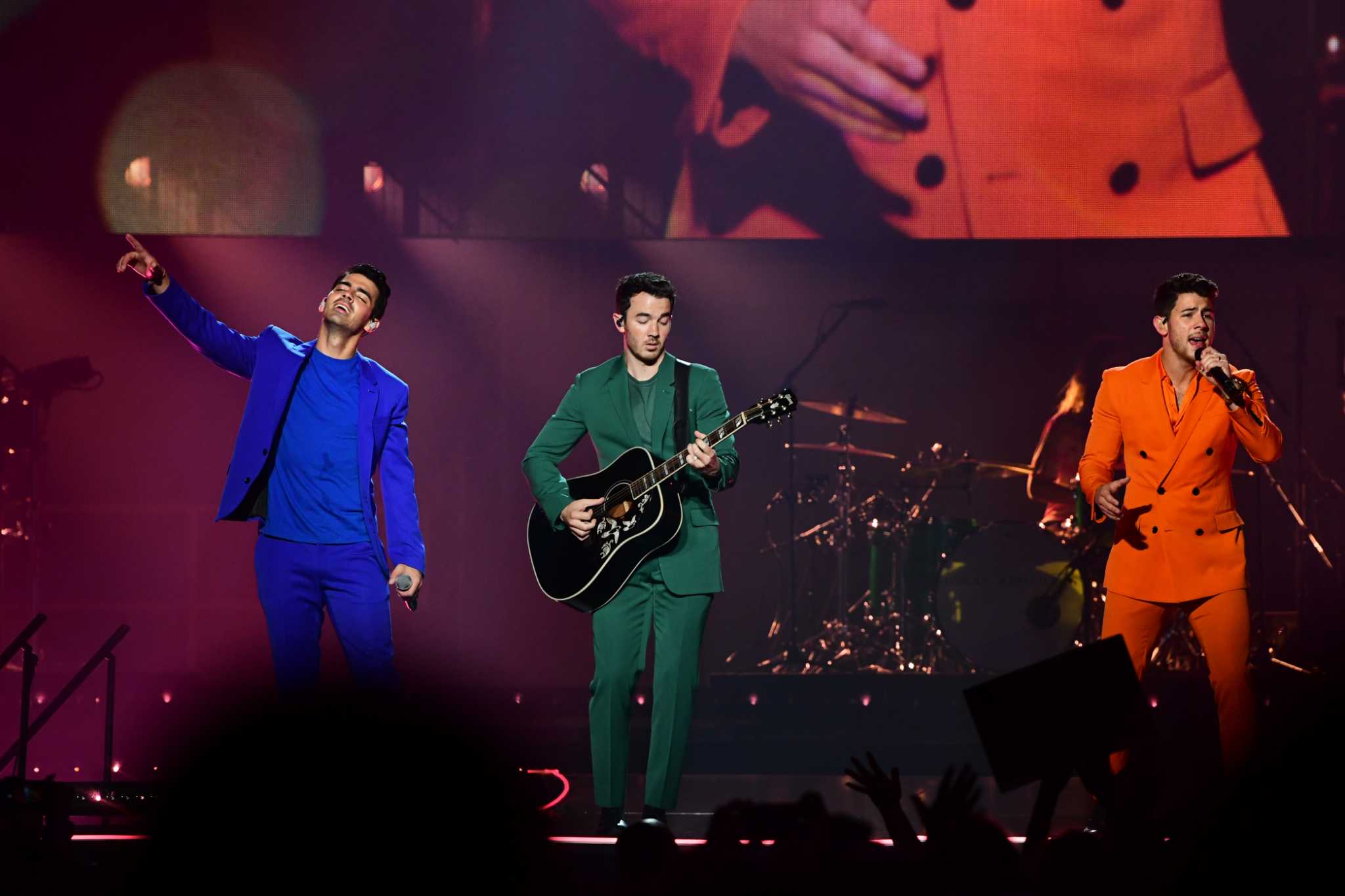 If not worthy of street naming, Jonas Brothers still entertaining in Albany