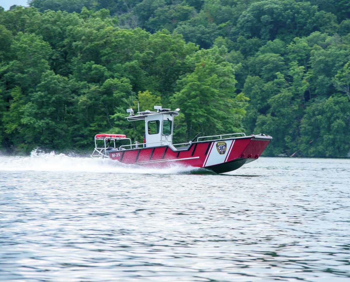 New fire/rescue boat now in service on Candlewood Lake