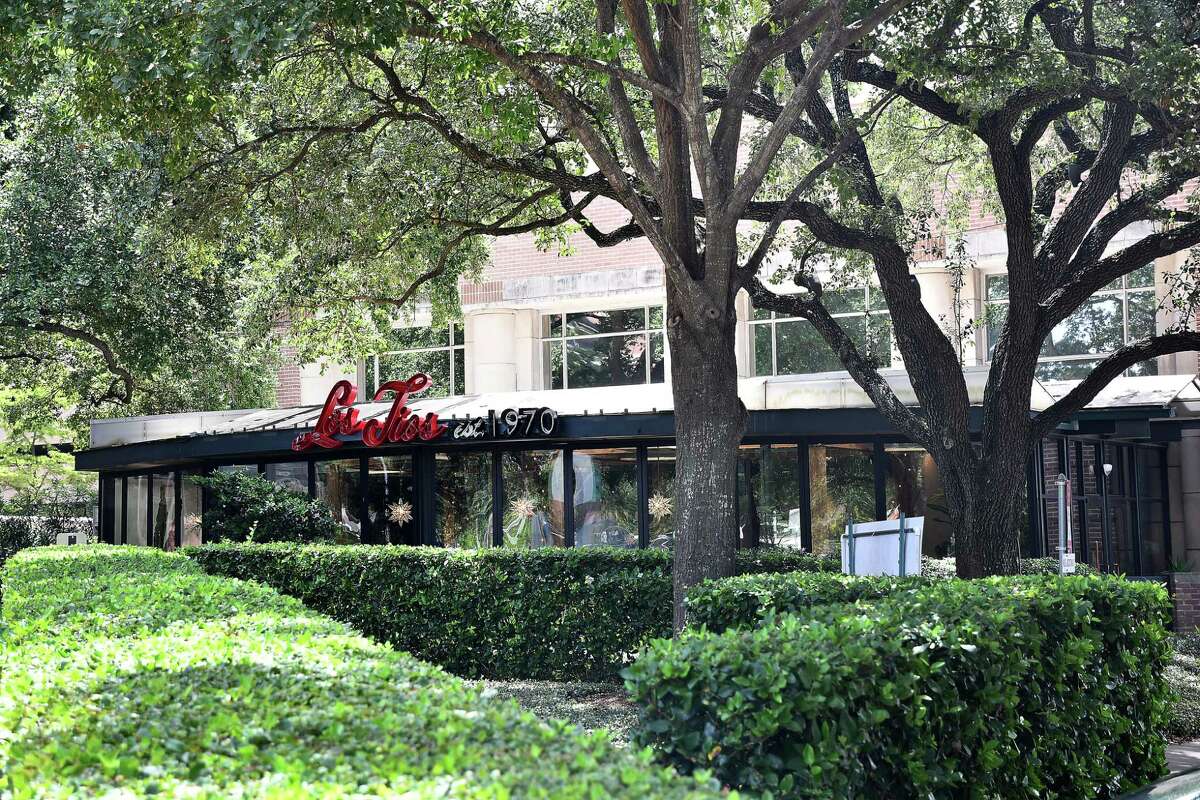 Los Tios Tex-Mex restaurant in Houston has a heated patio