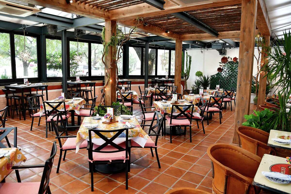 Los Tios Tex-Mex restaurant in Houston has a heated patio