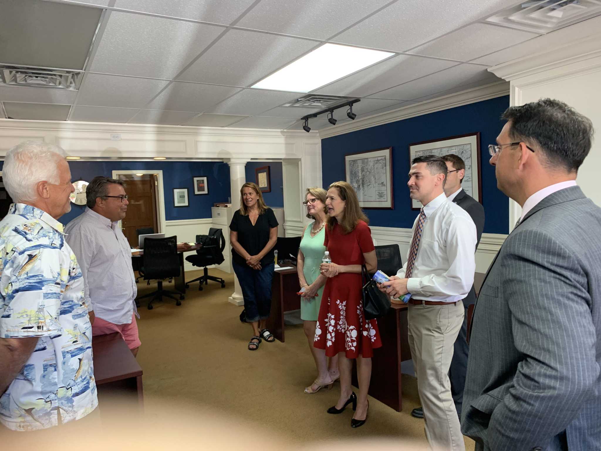 Bysiewicz hears compliments and concerns in Milford