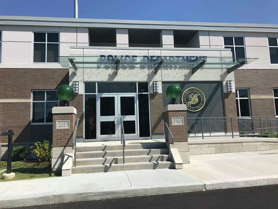 North Haven police investigating stabbing - New Haven Register