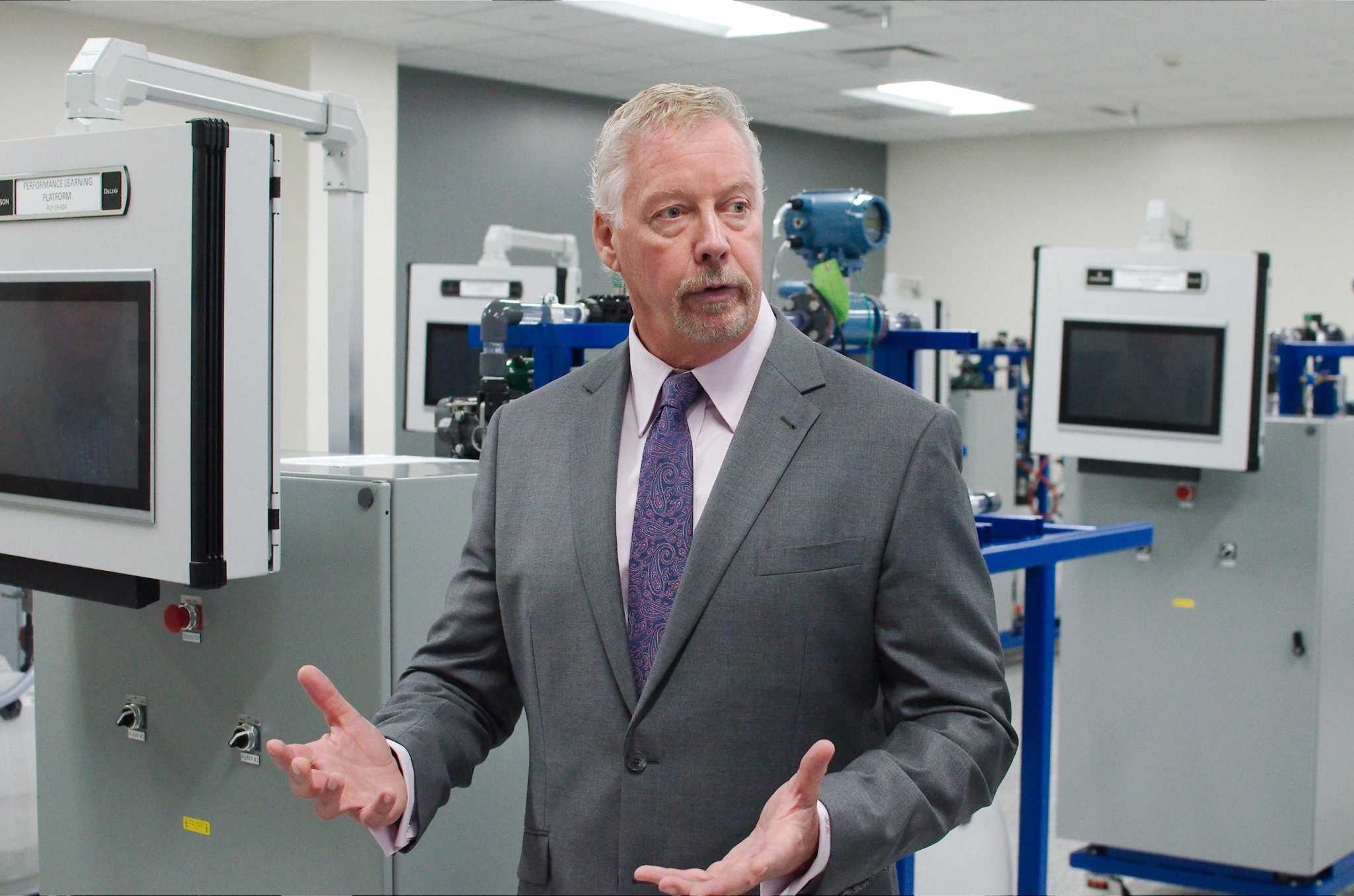 Get a glimpse inside San Jac’s new energy/tech center