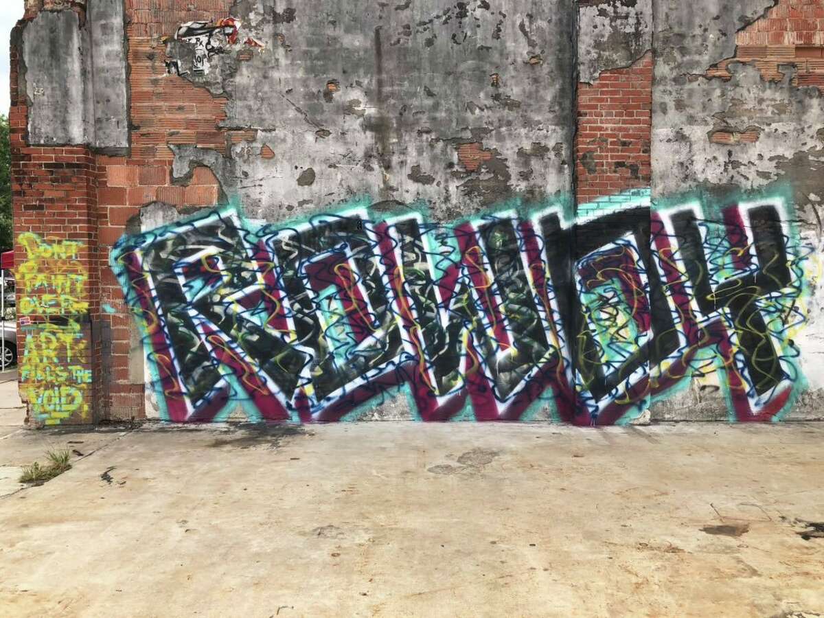 Who is Rowdy? Why Houston residents are tracking this graffiti artist's ...