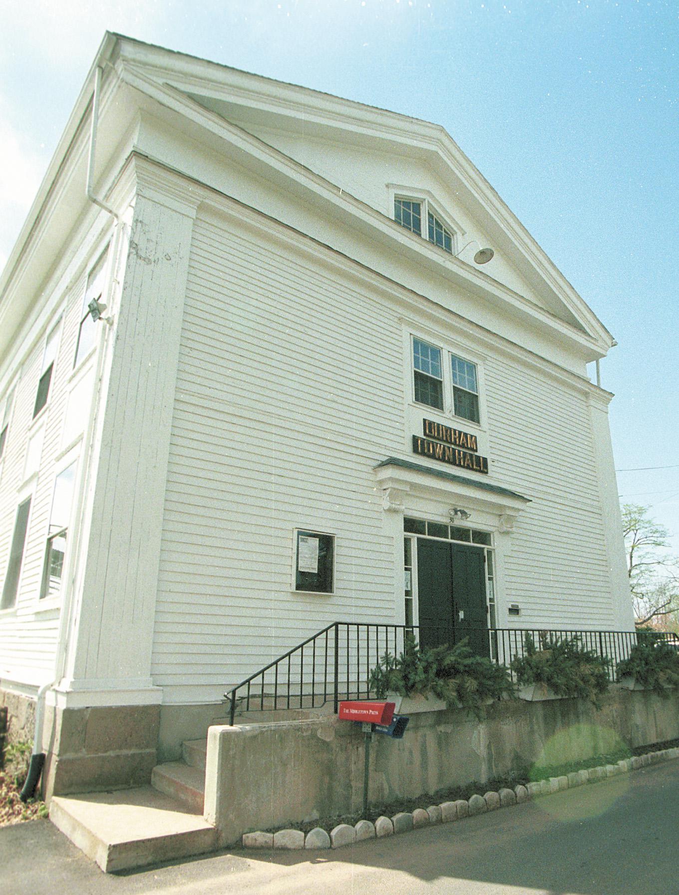 Francis takes Durham’s top seat for 4th term, Eames wins selectman’s post