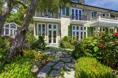 'It's like walking into a painting': $7M Tiburon house boasts garden ...