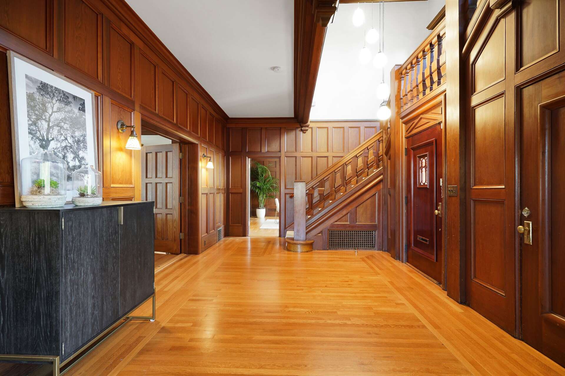 This Berkeley house cost $10,000 to build. 109 years later, it's ...