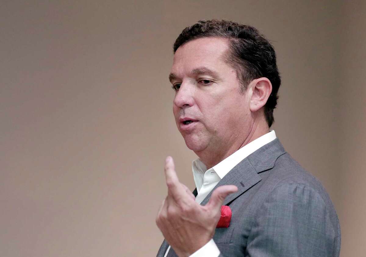 Buzbee calls for overhaul of city contract process, Turner’s office ...