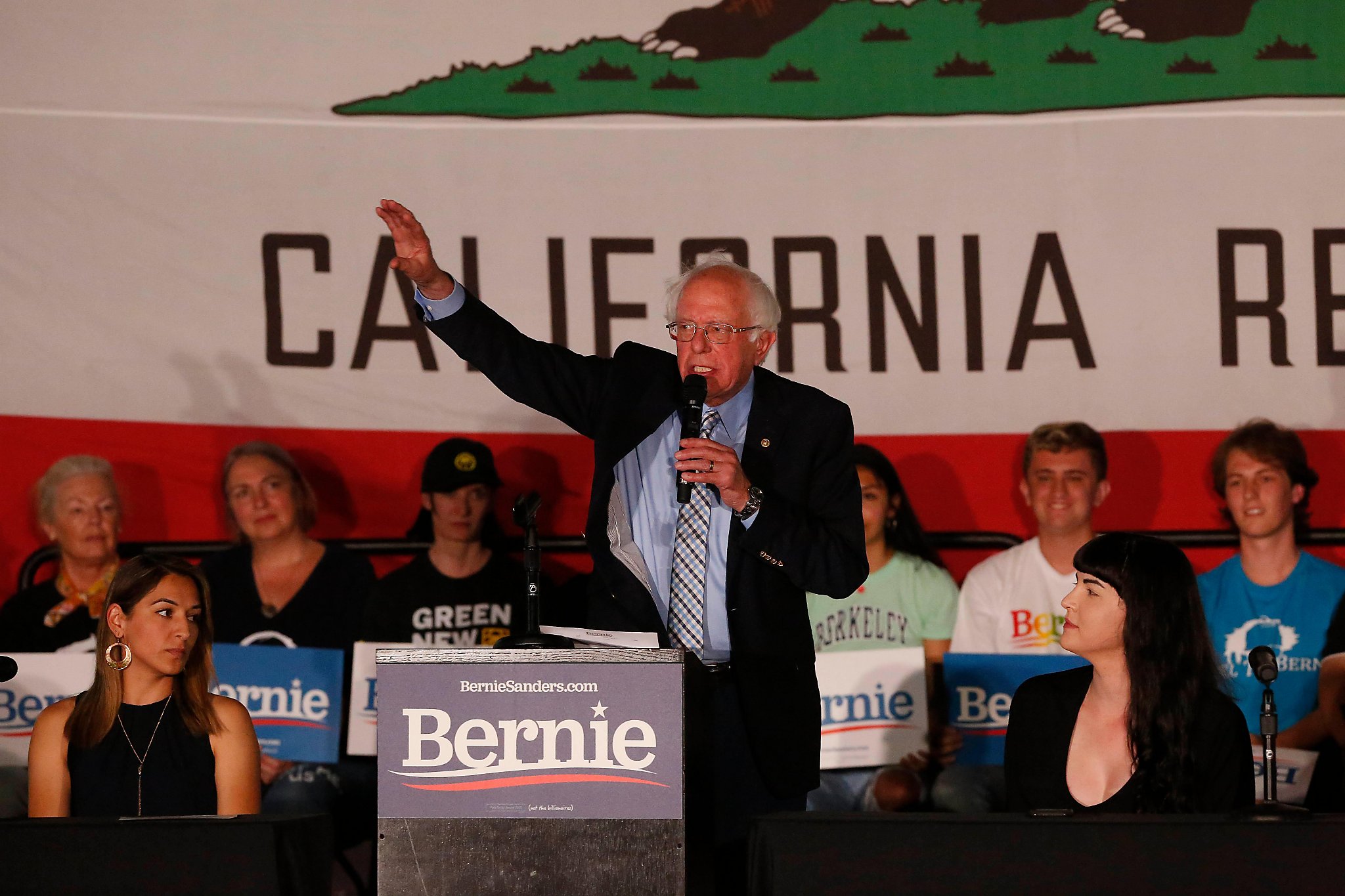 Bernie Sanders says SF has made idea of free college ‘less radical’