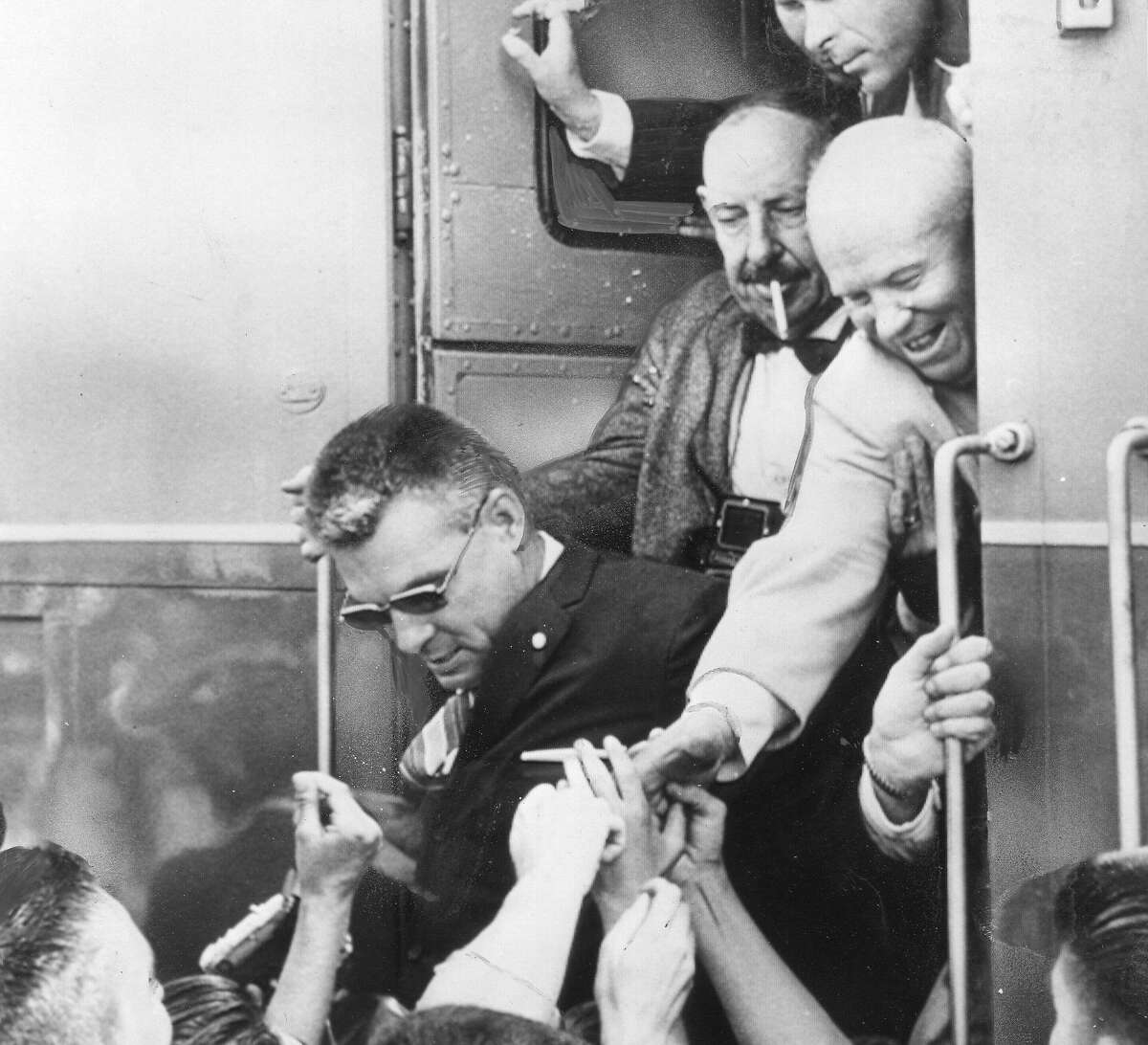 SF visit puts Soviet leader in a good mood before high-level US summit