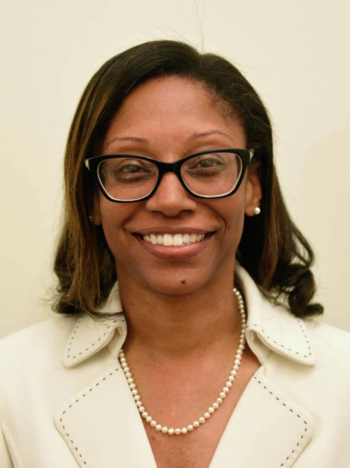 Magnet schools in Greenwich attract new leaders