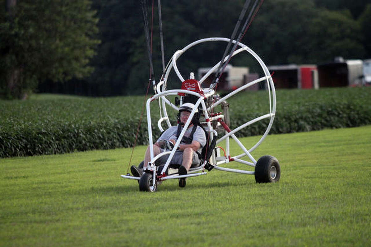 Slideshow: Powered parachute fly-in