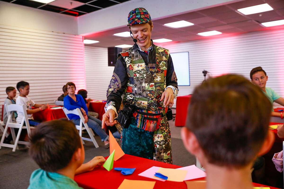 Origami-Palooza draws avid folders to Japantown