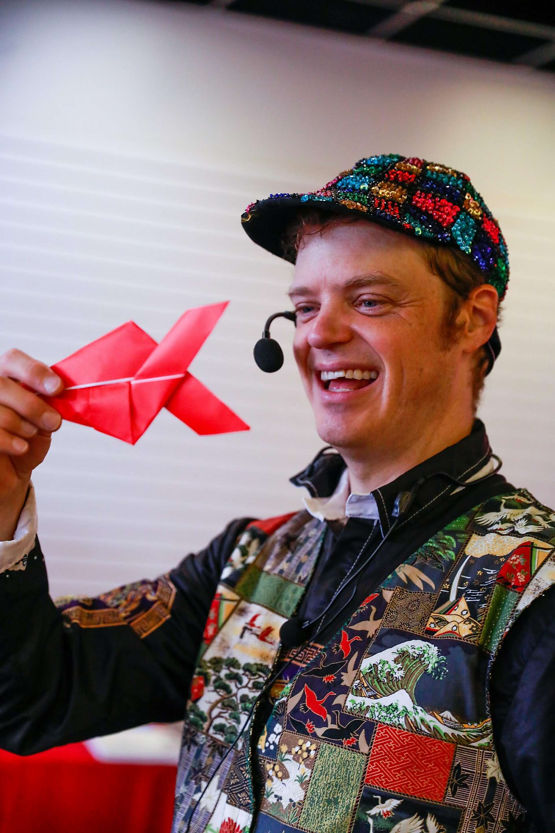 Origami-Palooza draws avid folders to Japantown