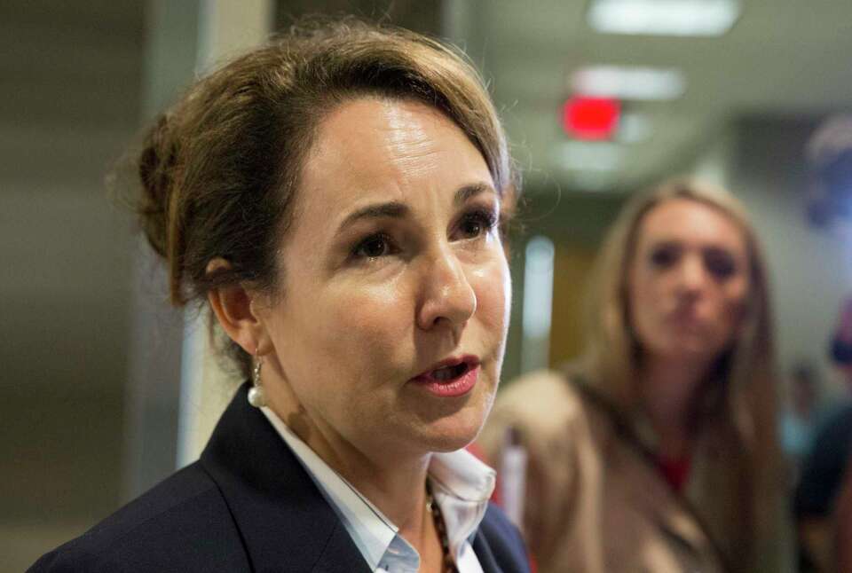 Ex-HPD officer Goines appears in court days after being charged with ...