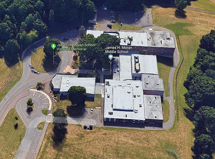 Power outage closes Wallingford school on 1st day of classes