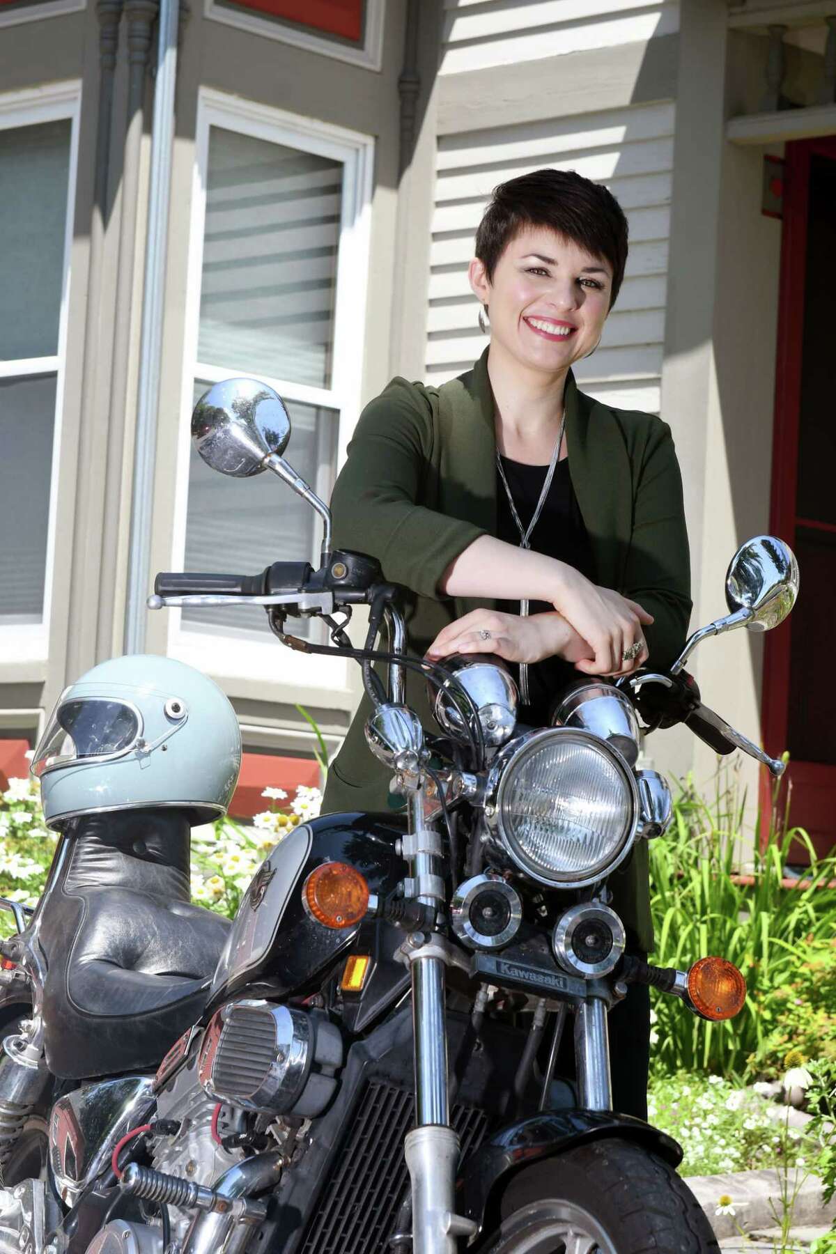 Career twists, turns lead Hannah Stenzel to financial service gig