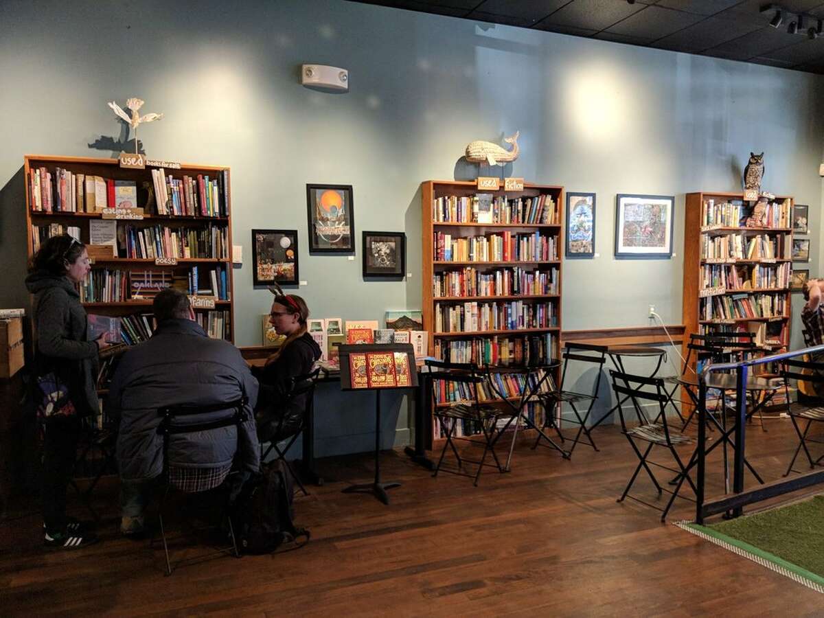 Octopus Literary Salon, beloved hub for Oakland artists, is closing