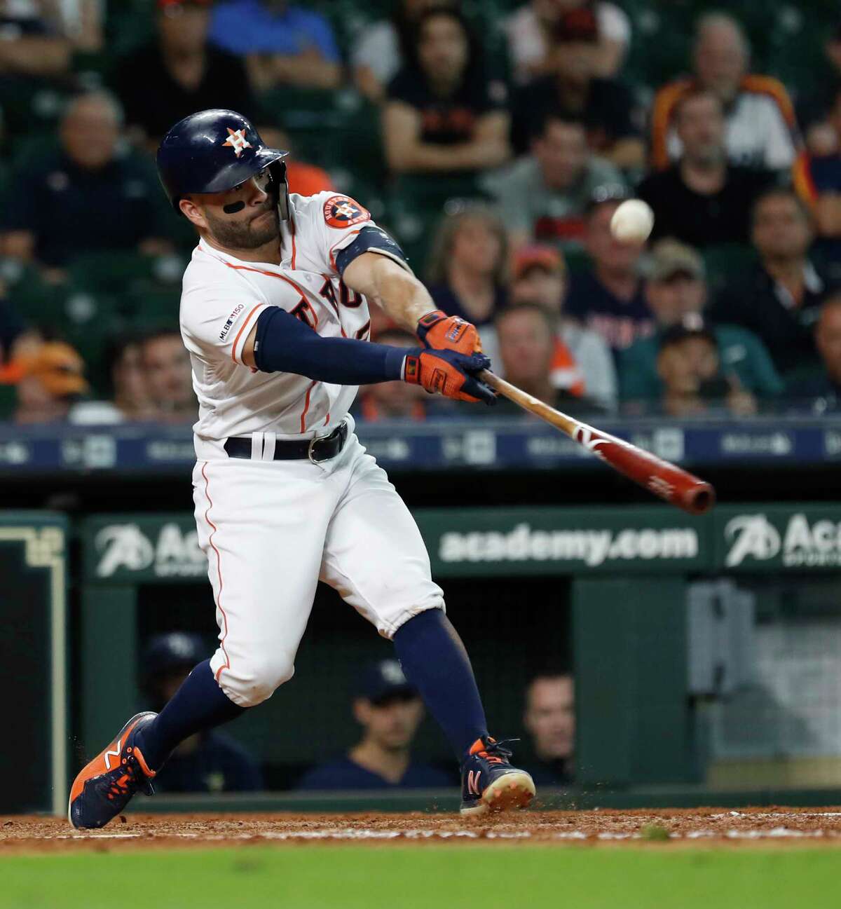 Rays take see-saw battle from Astros to avoid sweep