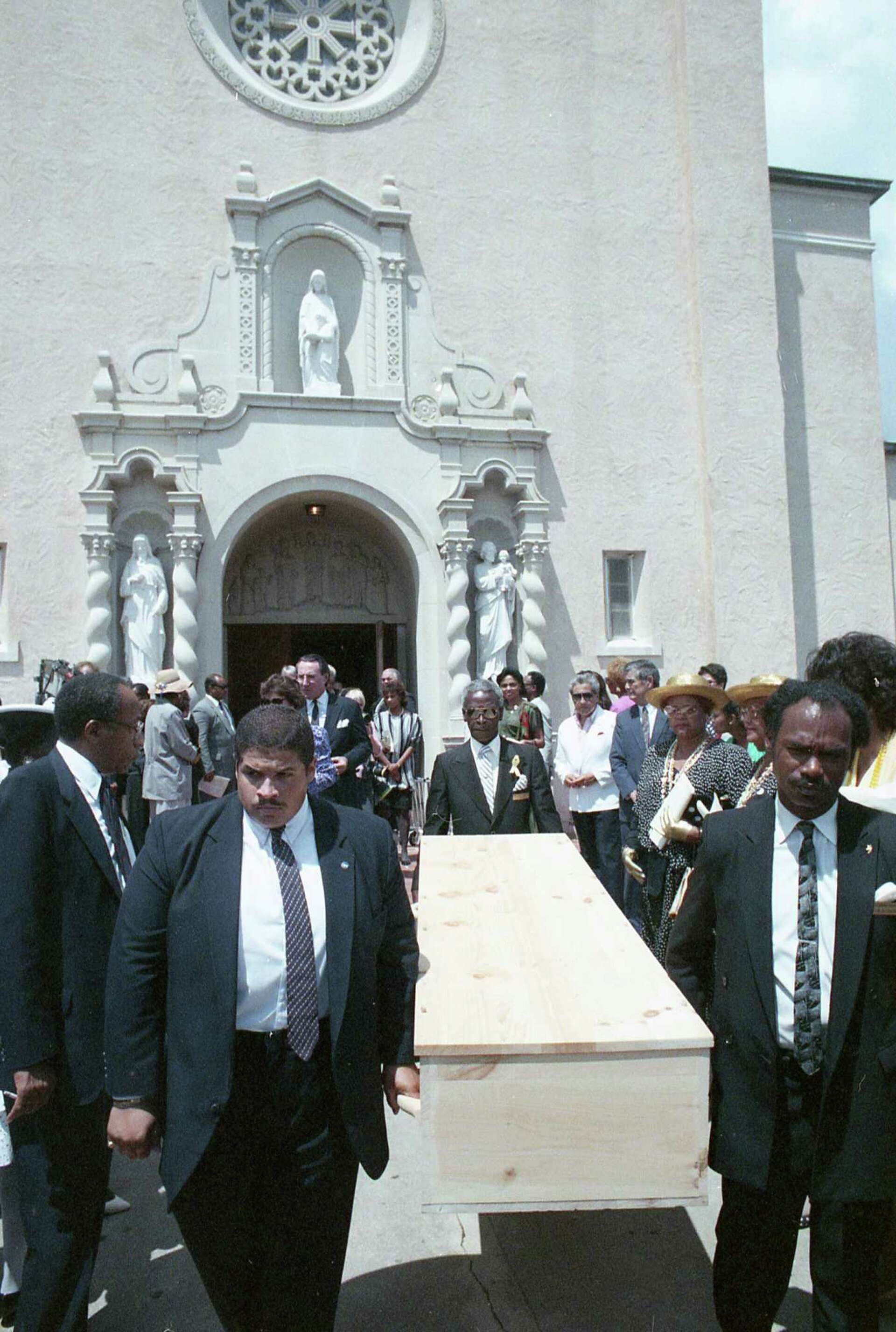 The death of Mickey Leland, the birth of the Texas Limited and more ...