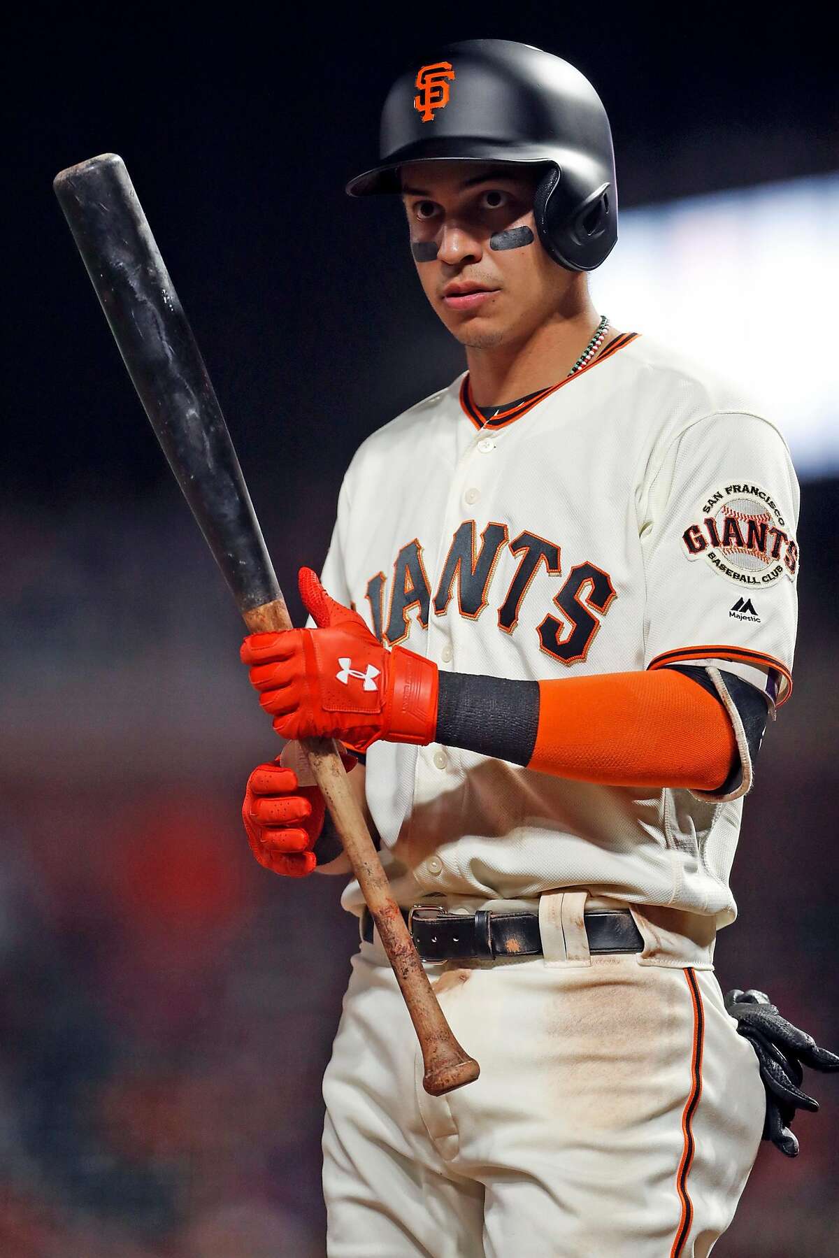 Giants’ Mauricio Dubon gets first big-league hit in loss to Padres