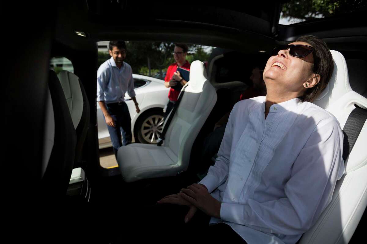 Tesla-based ride service newest perk for Shell employees in Houston