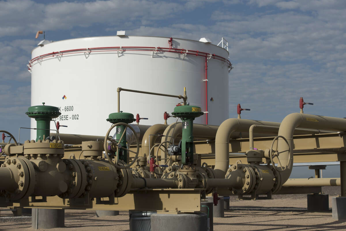 Houston pipeline operators expand footprint in Colorado's DJ Basin