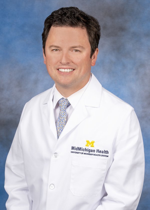 Family doctor Jakub Malarz welcomes new patients in Bay City