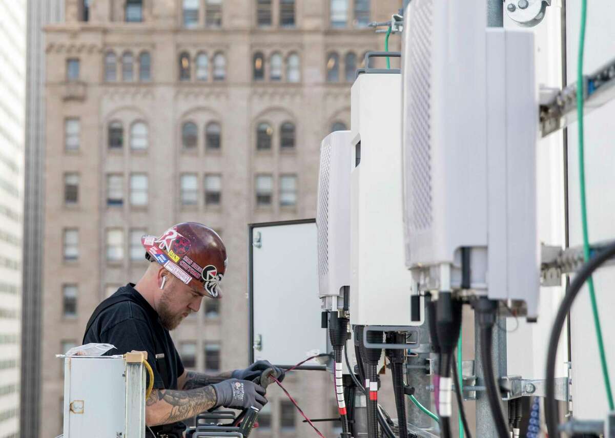 5G: What is it, and how will it change your life?