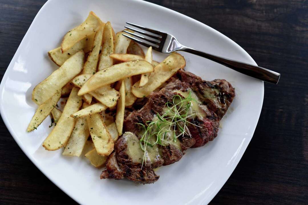 Peli Peli expands with new restaurant in The Woodlands